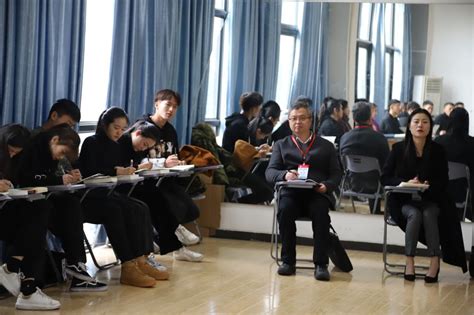 评估专家浙江传媒学院副院长姚争教授深入我院检查指导工作 西南石油大学艺术学院