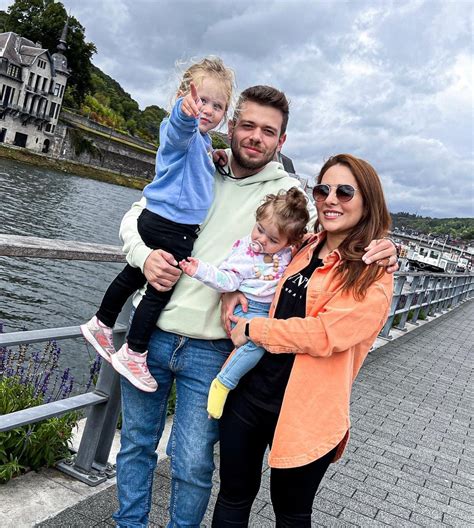 Diy سنابات عائلة حسام ورولا