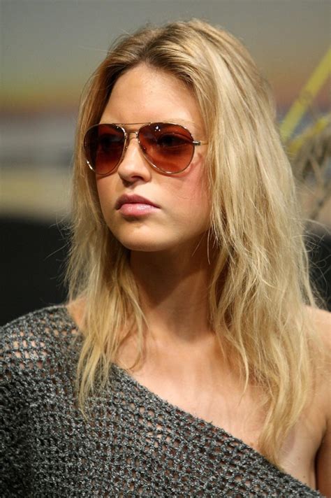 Martha Hunt Naked Sexy Photos Nude Onlyfans Leaked Photo Xpicsly