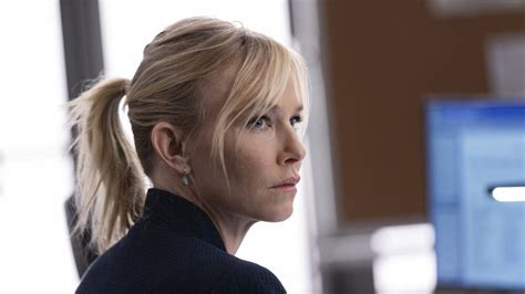 Kelli Giddish S SVU Exit A Deep Dive Into Rollins Story