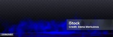 푸른 연기 또는 안개 투명한 배경에 오버레이 효과 뜨거운 불과 불꽃 마법의 안개 바닥에 증기 추상적인 벡터 일러스트 레이 션 검은색에 대한 스톡 벡터 아트 및 기타 이미지