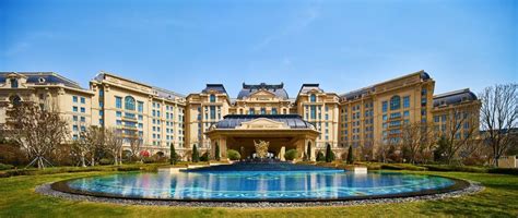 青岛东方影都融创万达文华酒店wanda Vista Qingdao Oriental Movie Metropolis欢迎您