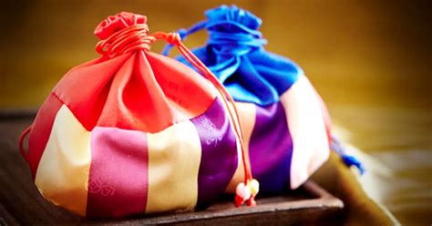 복주머니 꿈 해몽 5가지 나오는 보는 받는 줍는 주는 잃어버리는