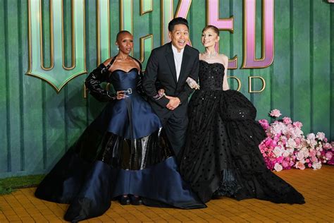 Wicked For Good Director Says He Fought To Keep One Scene Hidden From