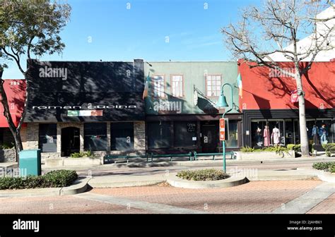 Fullerton California 24 Jan 2020 Boutiques And Restaurants In