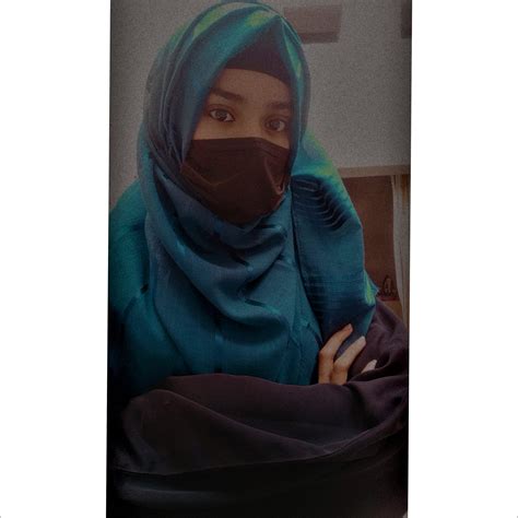 Aamna Ansari Medium