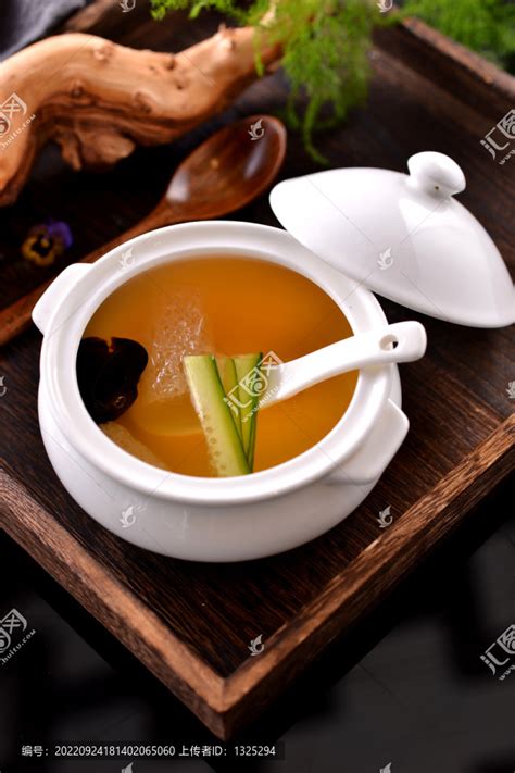 竹荪鸡汤中国菜系食品餐饮摄影素材汇图网