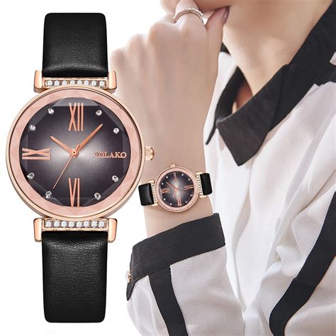 Луксозен Черен Дамски Часовник с Кварцов Механизъм Perfect Style Bg