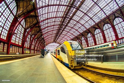 앤트 위 프 중앙 역 는 벨기에 앤트 워프 도시에서에서 주요 기차역 기차에 대한 스톡 사진 및 기타 이미지 기차 역 거리