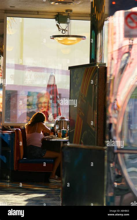 Fast Food Restaurant Americana 50 S Diner Chrome Metal Reflections