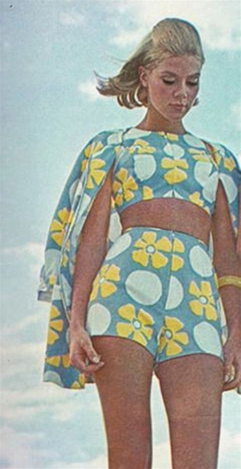1960s Beach Vintage Resort Wear 60s Beach Outfits Retro Resort Crop Top
