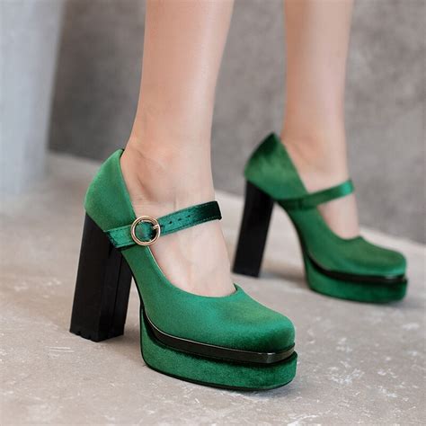 신상품 여성용 블링 하이힐 여성 벨벳 신발 플랫폼 하단 펌프스 숙녀 이브닝 드레스 웨딩 파티 신발 빅 사이즈 43 2022 Aliexpress