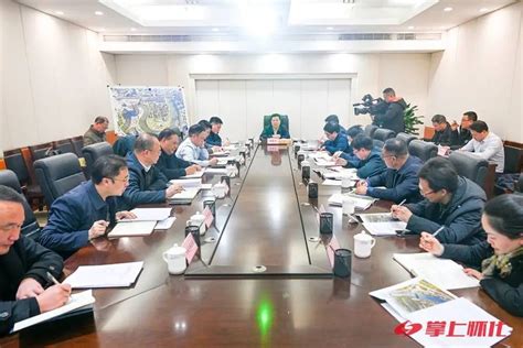 黎春秋专题调度龙田湾项目开发建设