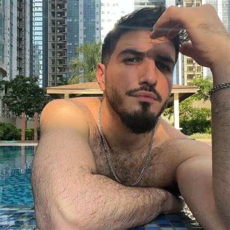 Yanai Cohen Yanai Threads Say More