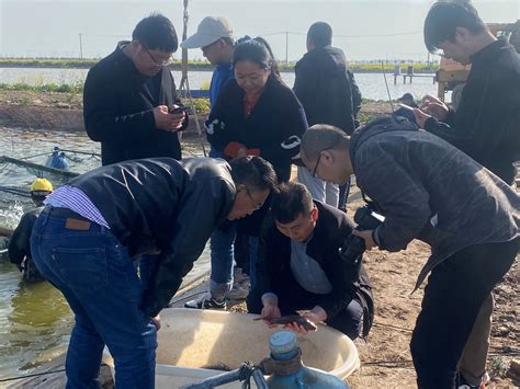 访企拓岗五：水产科技学院赴江苏省农垦集团东辛农场水产养殖公司看望学生