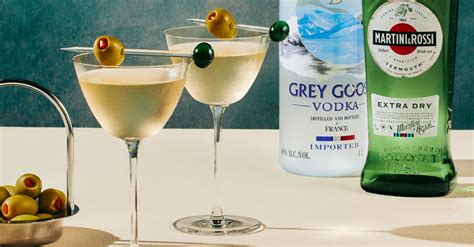 Why The Wet Martini Just Might Save The Martini Lunch Maxim