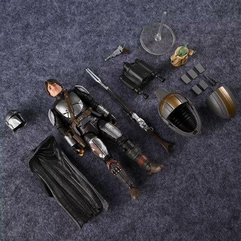 Статуетка Междузвездни войни Мандалорски Дингджалин и Грогу Бебе Йода 15 см Emag Bg