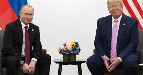 Зеленский заявил о готовности обсудить с Трампом его мирную инициативу по Украине Новости Mail