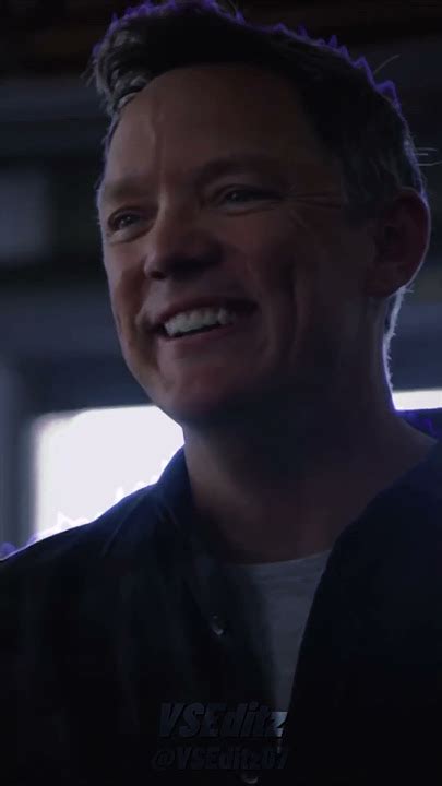 Russell Binders Instagram Twitter And Facebook On Idcrawl