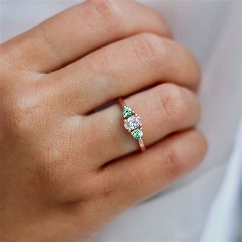 Cassandra Trio Diamond Ring Wienimalism