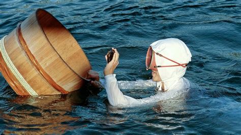 Japans Last Female ‘ama Pearl Divers Bbc Travel