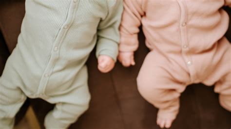 Четири двойки близнаци се родиха за две седмици в Русе Новини бг