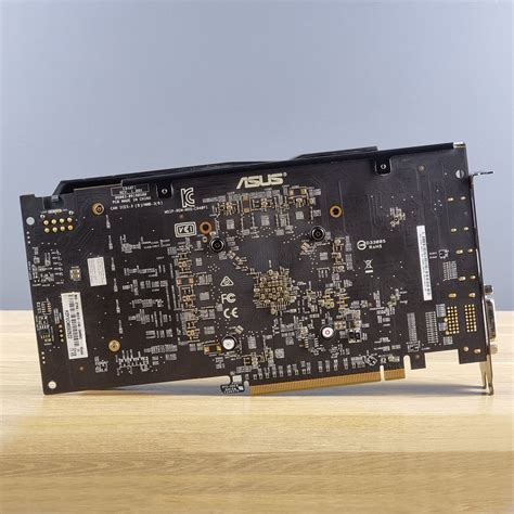 Asus Rog Radeon Rx Strix Mb Rog Strix Rx O G Gaming Used