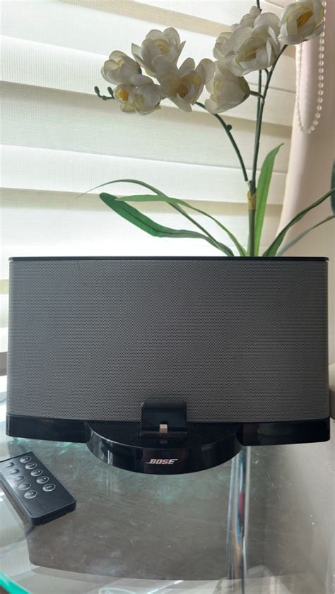 Bose Sounddock Series Audio Soundbars Speakers Amplifiers On Carousell