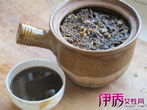 喝中药拉肚子图喝中药拉肚子怎么办 告诉你喝中药的4个禁忌 2 伊秀健康 yxlady