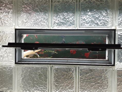 Replacing A Vent On A Glass Block Window A Step By Step Guide Learn Glass Blowing