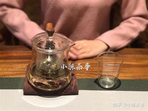 秋冬来杯老白茶暖暖身，煮茶喝，还是蒸茶呢？哪种才是最佳选择？ 知乎