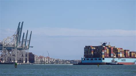 India Bound Ship Hijacked By Yemens Houthi Rebels In Red Sea Report World News Hindustan Times