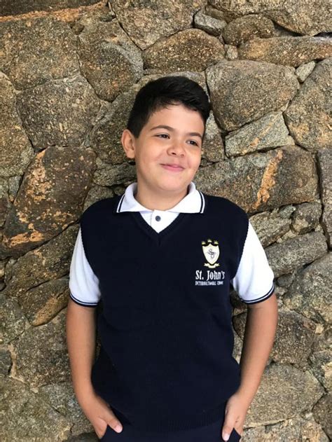 Colete Stj Escolas Parceiras St John´s International School Meu Uniforme Online