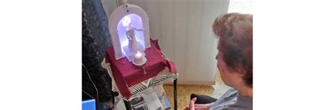 robots and religion mediating the divine