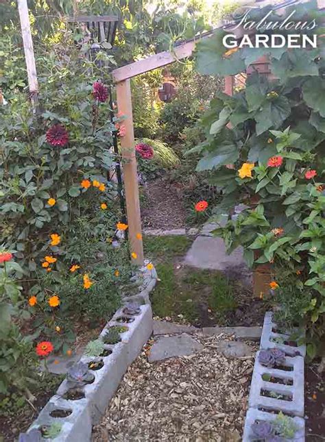 Cinder Blocks Garden Edging And Planter Combined The Fabulous Garden