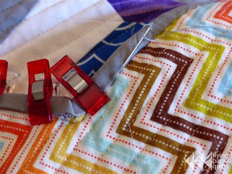 Binding Inside Corners And Joining Curved Binding Tutorial Flying