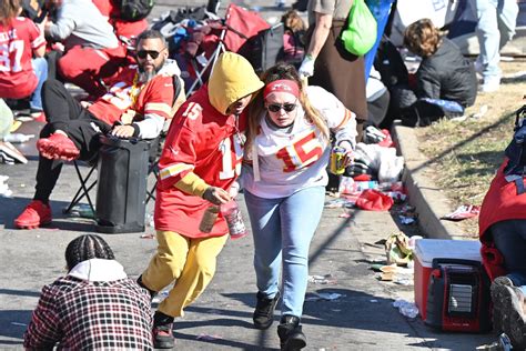 1 Dead At Least 21 Others Injured By Gunfire At Chiefs Super Bowl