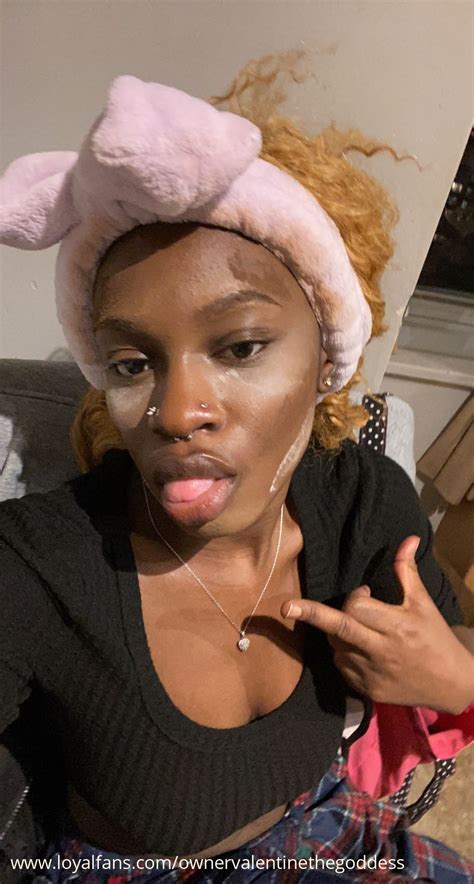 ownervalentinethegoddess s official social fan page loyalfans