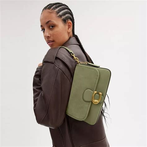 [소프트 태비 숄더 백 C5262 B4 Mx]