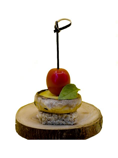 კომში ვემსახურებით თქვენს გემრიელ მოგონებებს