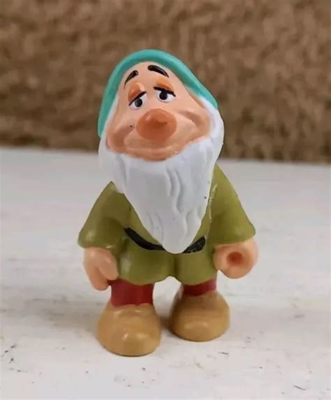 Disney Snow White And The Seven Dwarfs Sleepy Dwarf 2 Applause Pvc