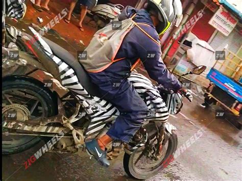 2022 Bajaj Pulsar N150 Spied Will Be Available In Two Variants Zigwheels