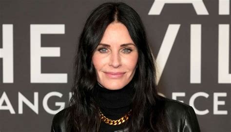 Courteney Cox Height Weight Measurements Age Biography