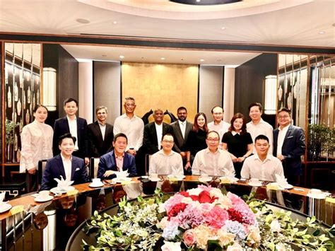 Sutat Chew 周士达 On Linkedin Lunchforgood Forwardsg Championeverypotential