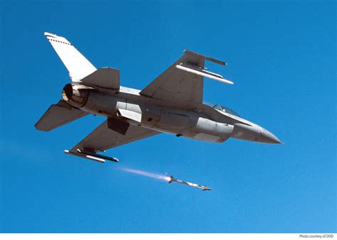 First Aim 9x Missile Fired At Object Over Lake Huron Missed Officials