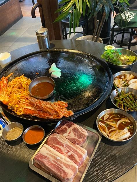 구월동맛집 두툼한 삼겹살에 멜젓까지 동두천솥뚜껑삽겹살 구월점 네이버 블로그