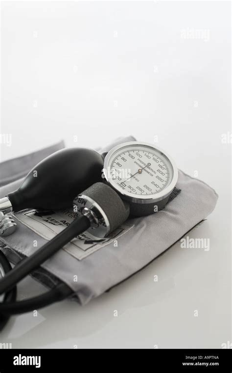 Blood Pressure Gauge Thing At Robert Printz Blog