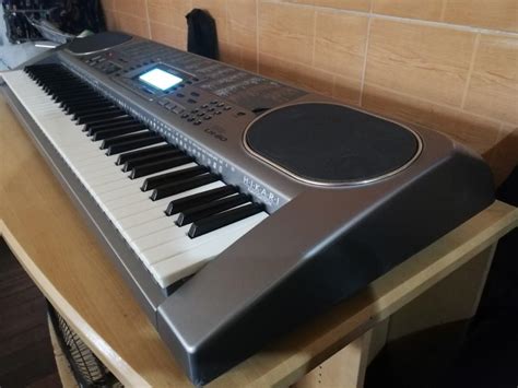 Casio Lk 80 73 Key Semi Weighted Portable Piano Hobbies And Toys Music And Media Musical