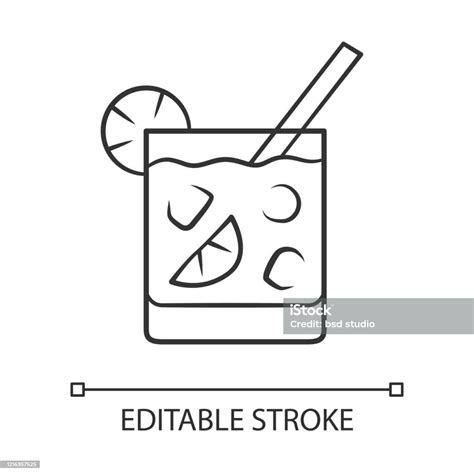 로우볼 유리 선형 아이콘의 칵테일 구식 텀블러에서 상쾌한 알코올 차가운 음료 가는 선 그림입니다 등고선 기호입니다 벡터 절연
