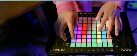 Amazon Com Akai Professional APC64 Ableton MIDI Controller With 8 Touch Strips Step Sequencer